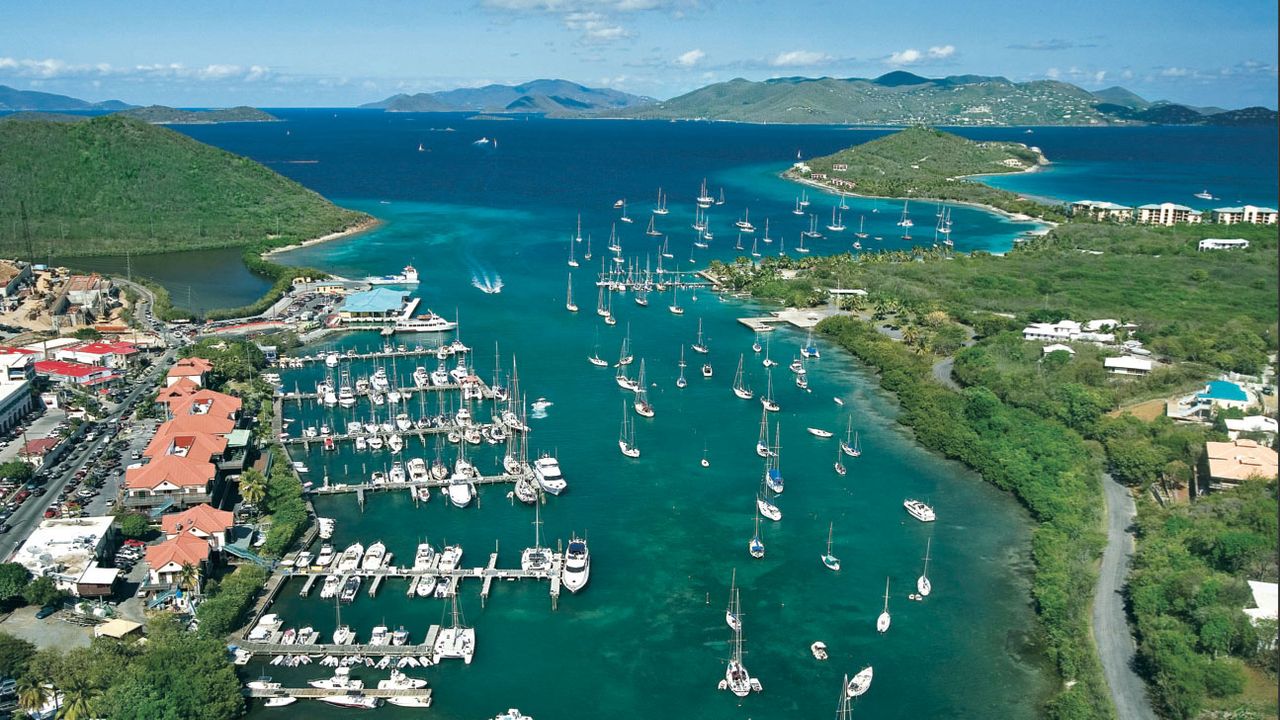 American Yacht Harbor - Superyacht Marina | Dockwalk